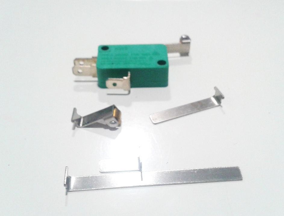 MICRO SWITCH UNIVERSAL 16AMP (TERM.4,8) - Micro-interruptores tipo (226 ...